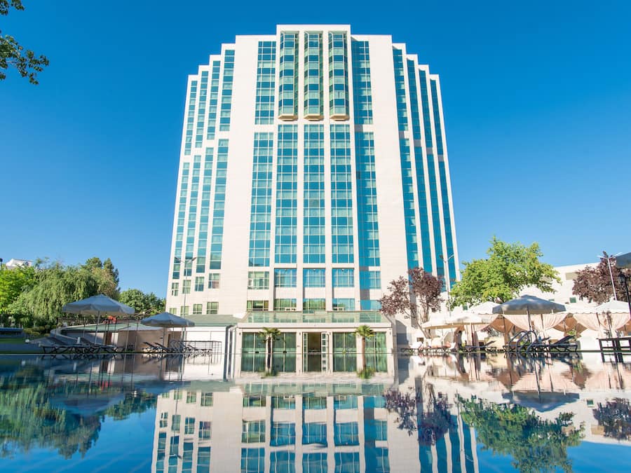 Fachada da propriedade