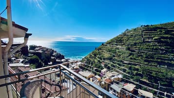 Cobertura panorâmica, 2 quartos, sacada, vista para o mar | Terraço/pátio