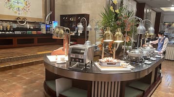Café da manhã com buffet todos os dias (CNY 98 por pessoa)