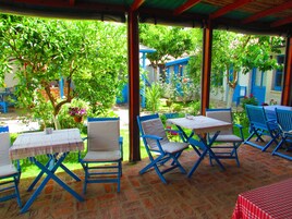 Pequeno-almoço tipo buffet diário incluído 