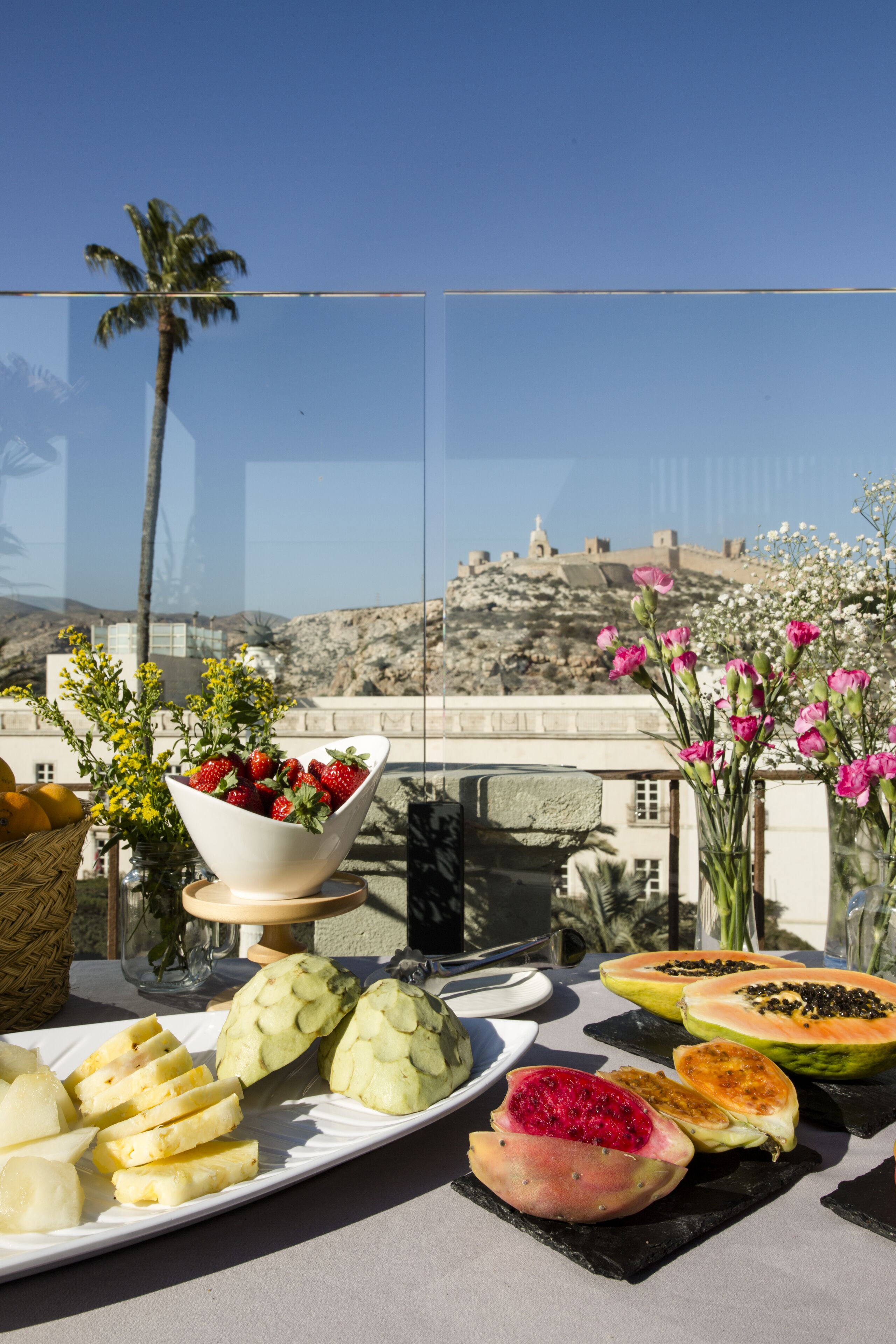 Café da manhã com buffet todos os dias (EUR 18 por pessoa) 