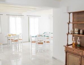 Zona de pequenos-almoços