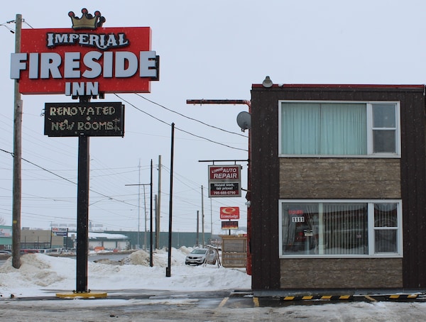 Imperial Fireside Inn - Ontario