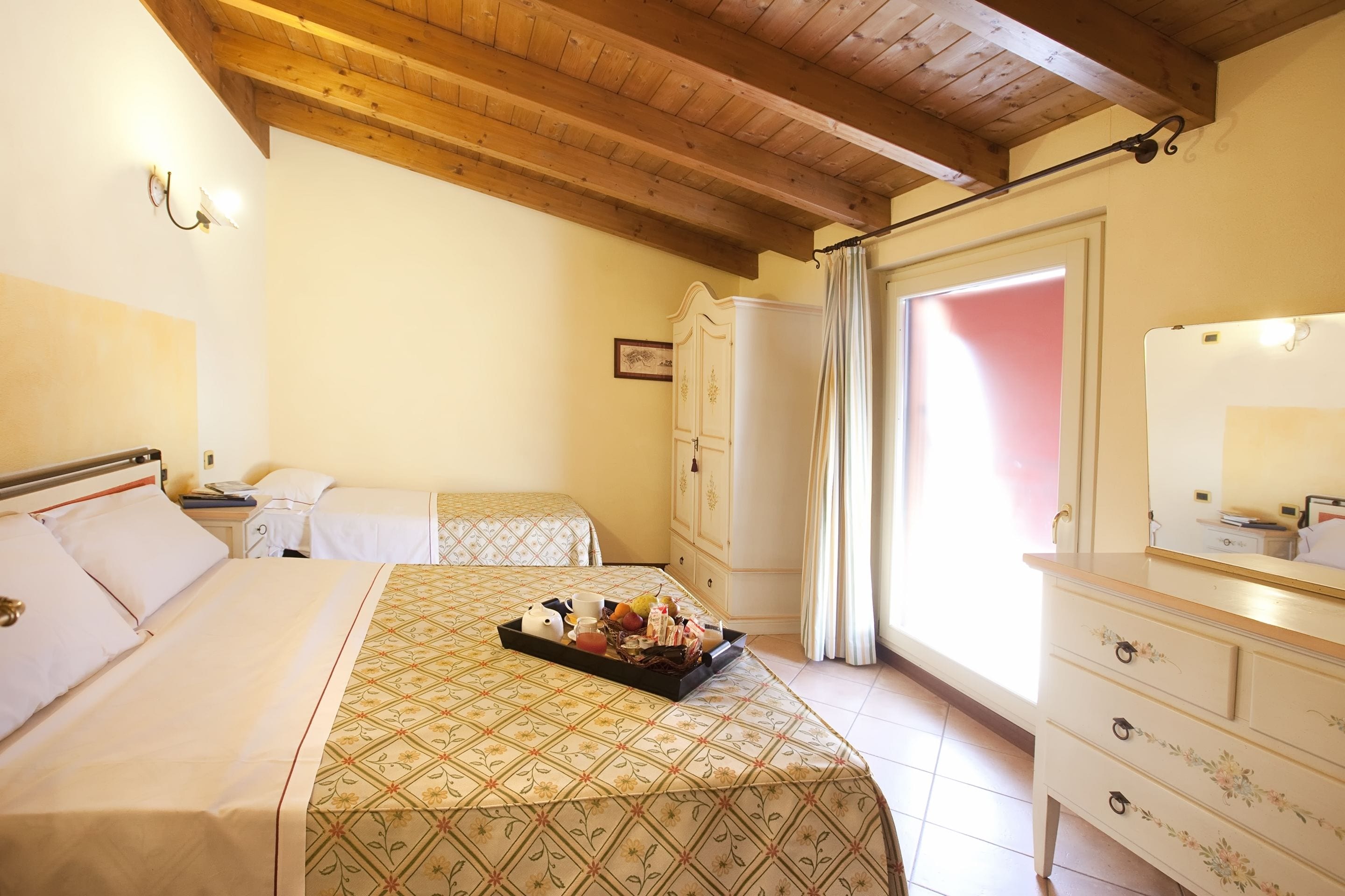 Apartamento, 1 quarto | Roupa de alta qualidade, edredões de penas, camas de colchão pillowtop 