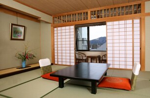 Quarto Standard (Ishicho Shogikuen Tower Japanese Room) | Edredões de penas, cofre no quarto, berços/camas para crianças 