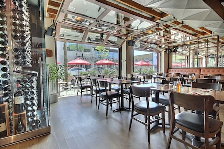 Restaurante. Le Deville par G5