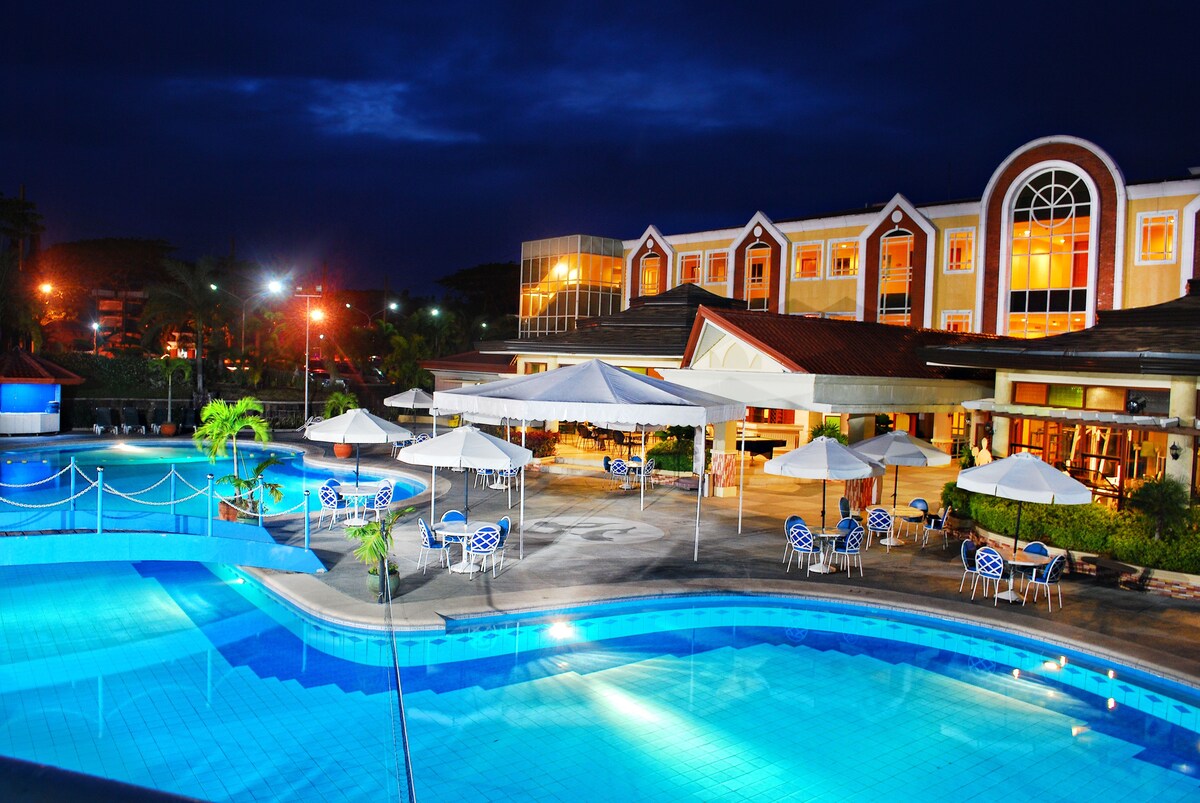 Hotel Stotsenberg Reviews, Deals & Photos 2025 - Expedia.com