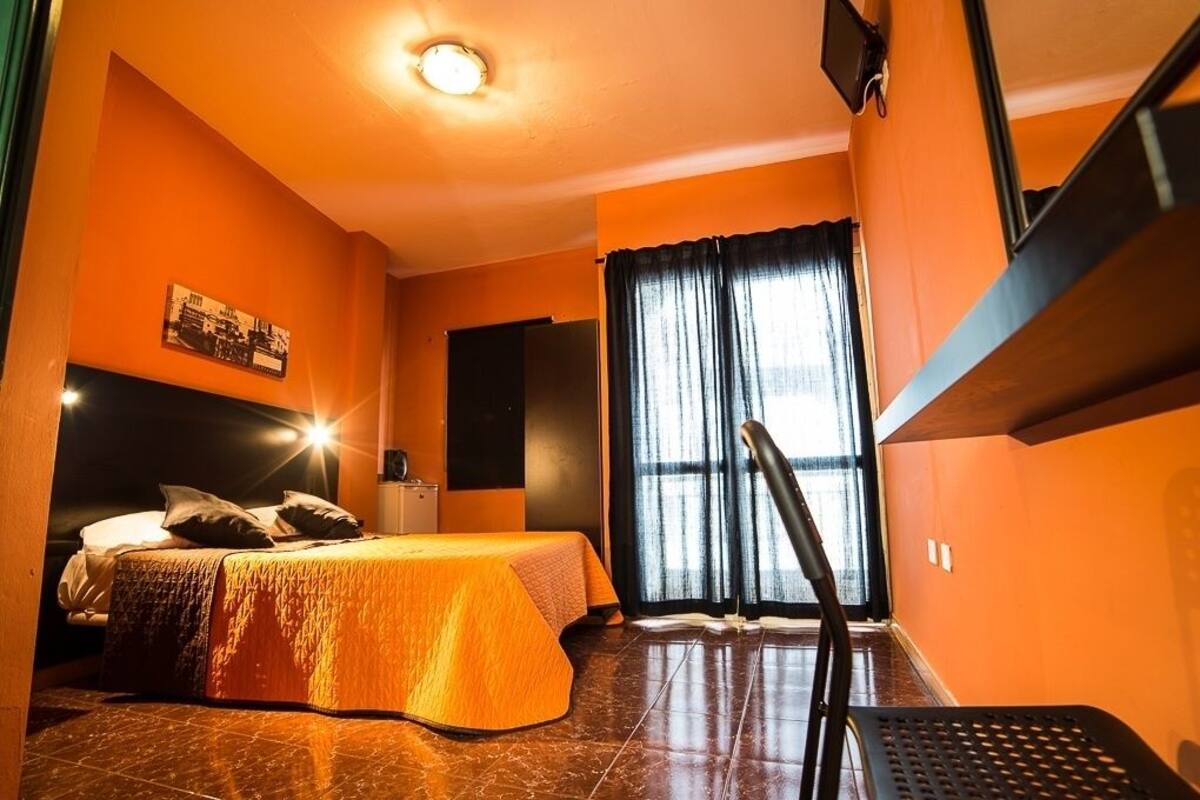 1 quarto, frigobar, berços grátis, camas extras/dobráveis (sobretaxa)
