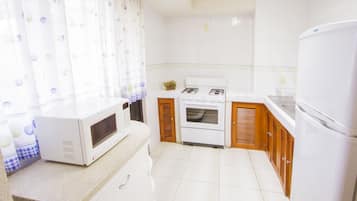 Bungalow, 1 quarto | Kitchenette privada | Minifrigorífico