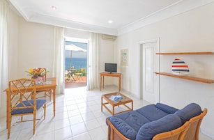 Suite Junior | Frigobar, cofres nos quartos, individualmente decorados