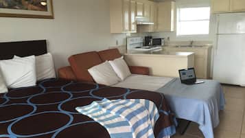 Ferro/tábua de engomar, Wi-fi grátis, roupa de cama fornecida