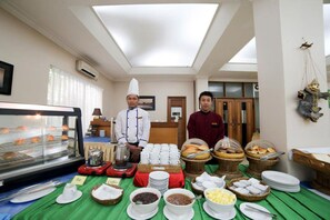 Pequeno-almoço tipo buffet diário incluído 