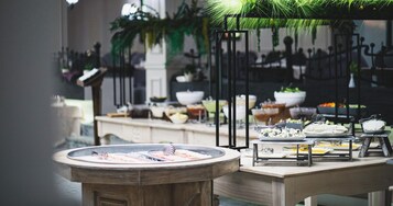 Pequeno-almoço tipo buffet diário incluído 