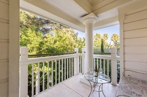 Book The Bergson in Calistoga | Hotels.com