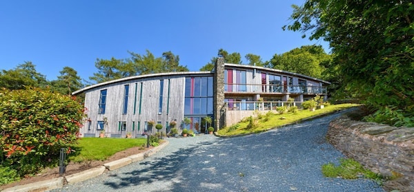 Dome House - Windermere