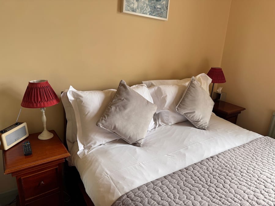 Quarto Duplo, casa de banho anexa (Cowes)