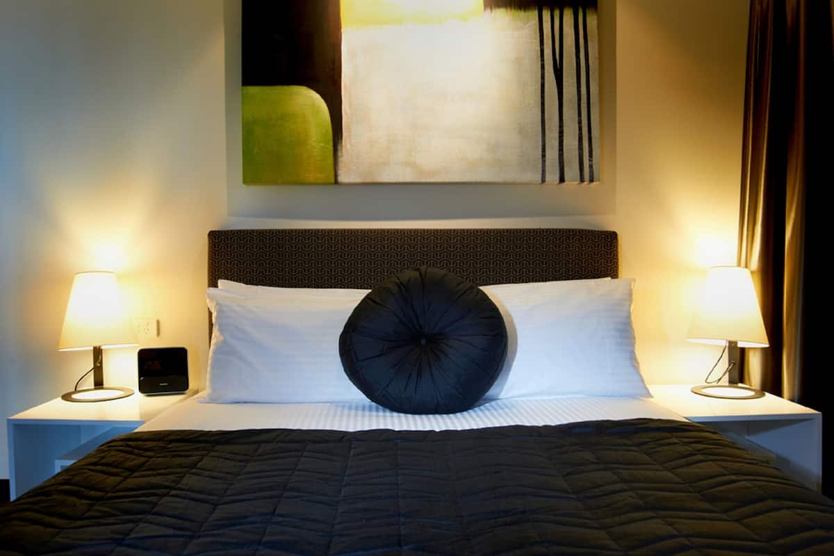 1 quarto, roupas de cama premium, edredons de pluma