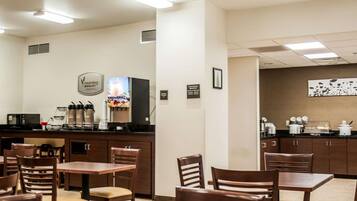 Pequeno-almoço tipo buffet incluído