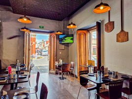 Café da manhã e jantar