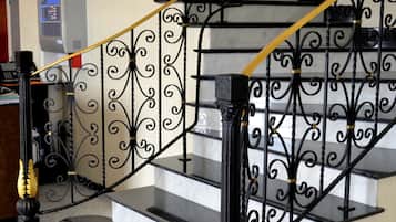 Entrada (vista interior)