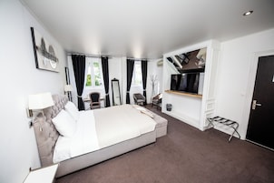 Quarto Duplo (Nuptiale) | Cofre no quarto, secretária, quartos insonorizados, Wi-fi grátis 