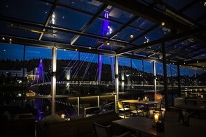 Café da manhã, almoço e jantar