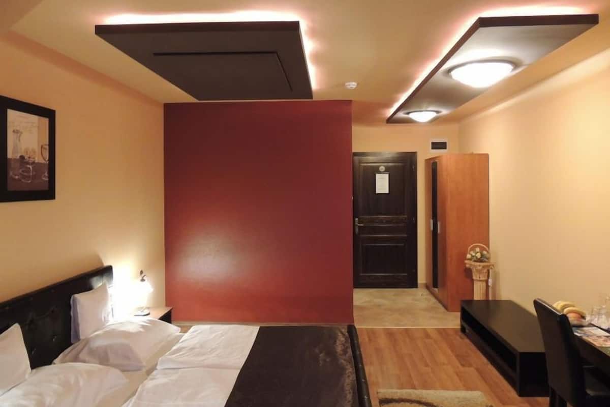 Quarto Duplo | Cofre no quarto, secretária, quartos insonorizados, camas desdobráveis 