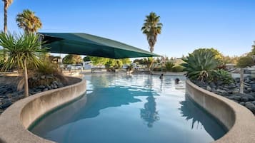 Piscina exterior