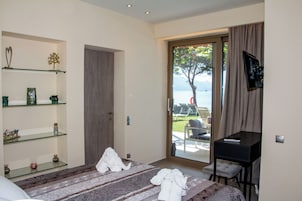Apartamento Familiar, 2 quartos, vista para o mar, no rés do chão | Cofre no quarto, secretária, cortinas/cortinados opacos, Wi-fi grátis 