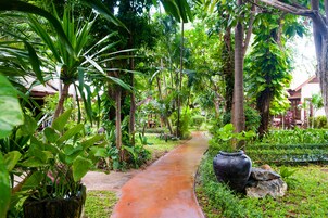 Quarto superior, vista para o jardim | Jardim