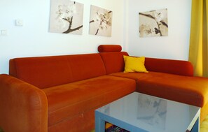 Apartamento, 1 quarto (Stuwer 28) | Edredons de pluma, individualmente decorados, individualmente mobiliados