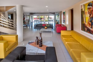 Entrada (vista interior)