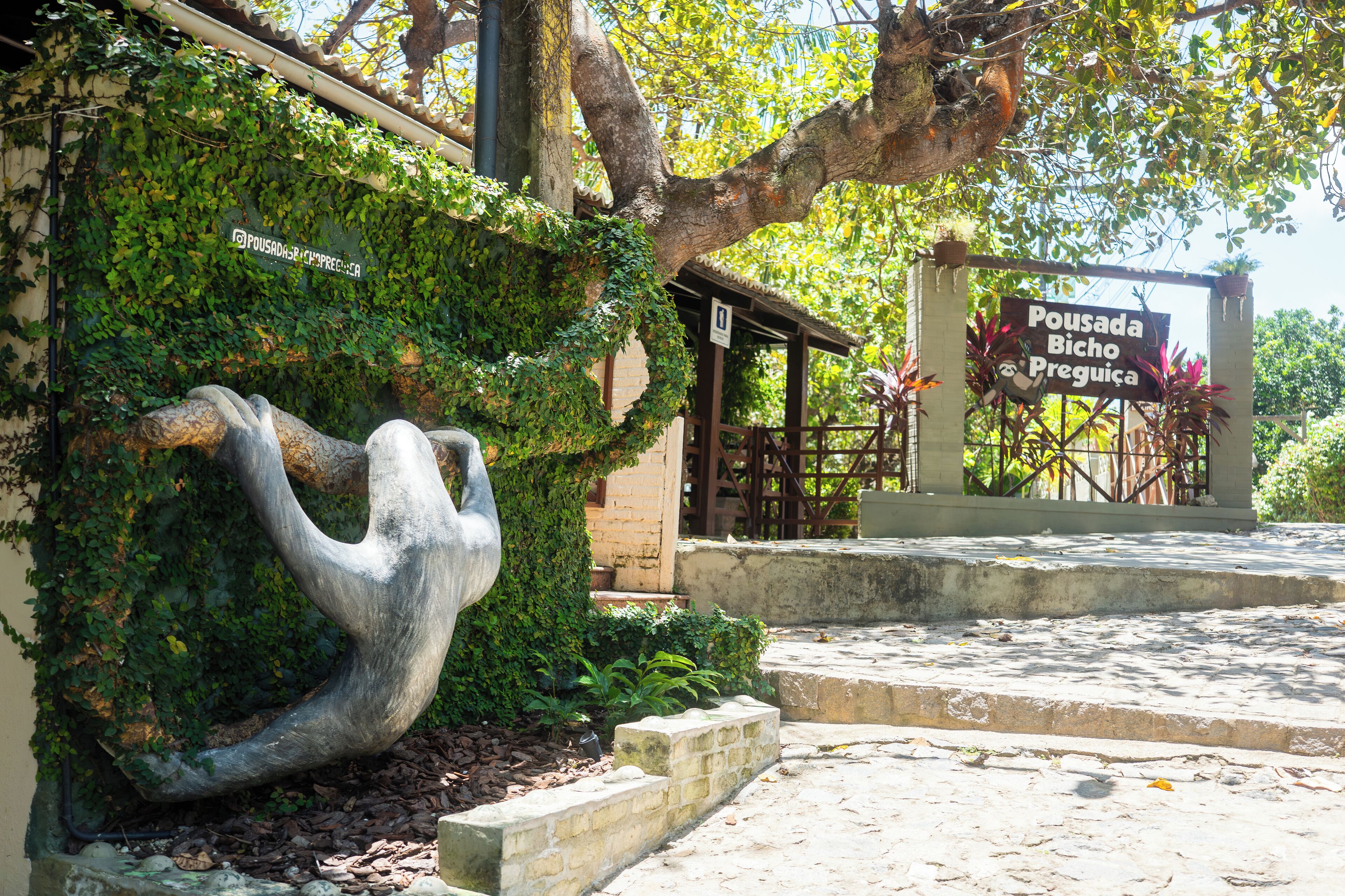 Fachada da propriedade