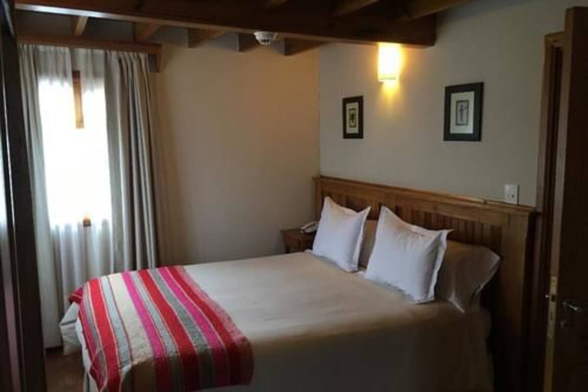 Suite Familiar | Lençóis de algodão egípcio, camas de colchão pillowtop, cofre no quarto 