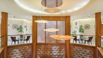 Sala(s) para tratamentos a casais, sauna, banheira de hidromassagem
