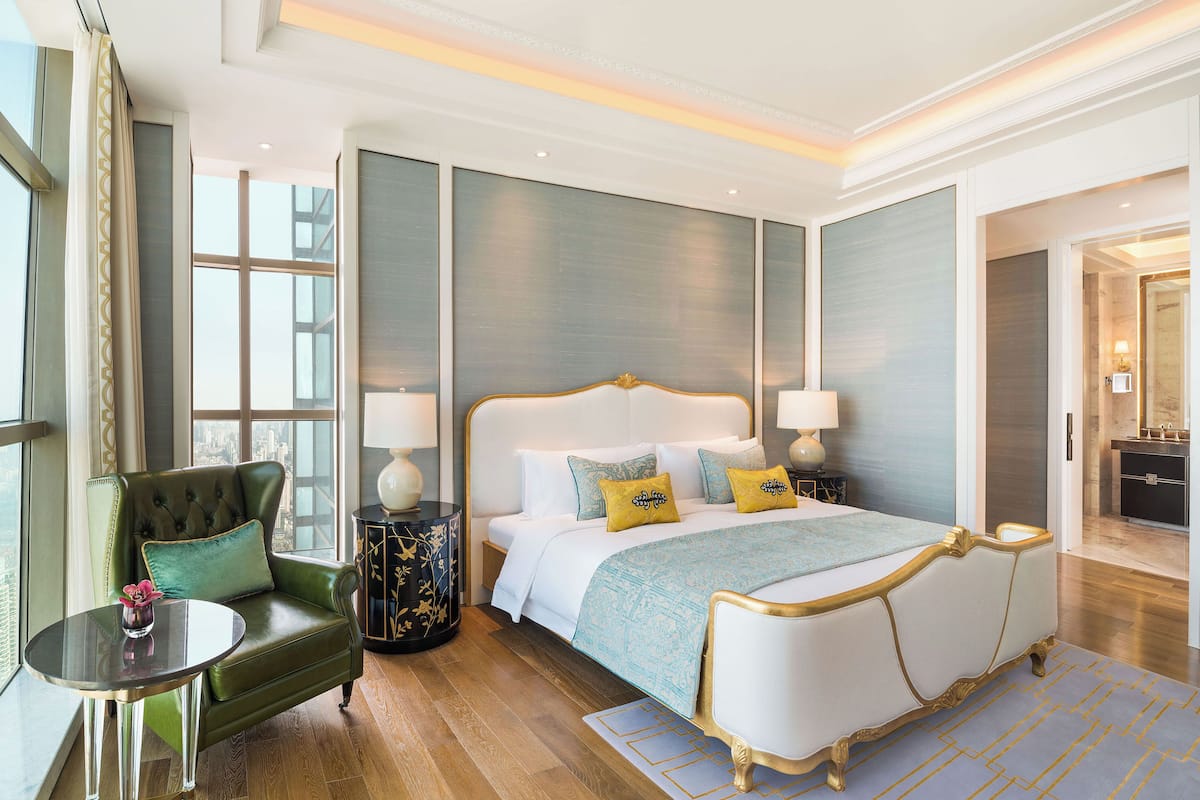 Suíte, 2 quartos, vista para a cidade (Metropolitan Suite) | Roupas de cama premium, frigobar, cofres nos quartos