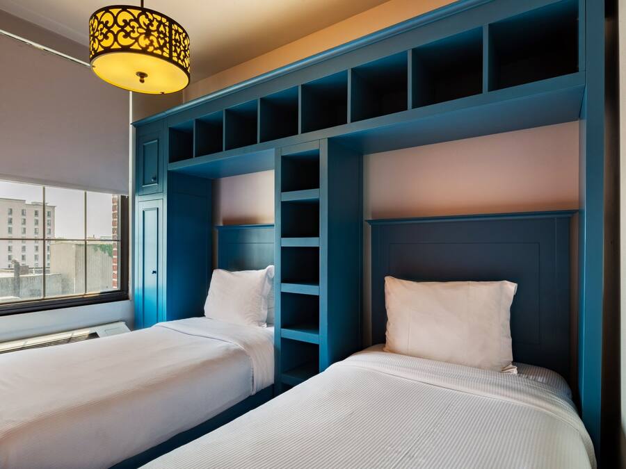 Quarto Standard, 2 camas individuais, não fumadores | Lençóis de algodão egípcio, roupa de alta qualidade