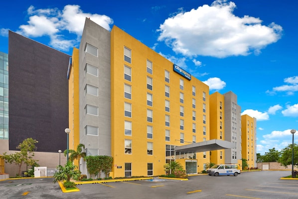 City Express by Marriott Merida in Mérida: Find Hotel Reviews, Rooms ...