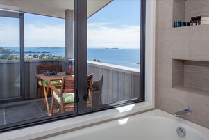 Quarto Standard (Little Barrier) | Varanda