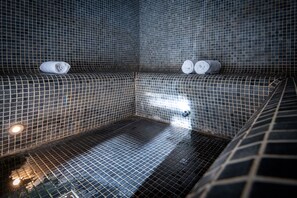 Hammam, manicures e pedicures, massagens