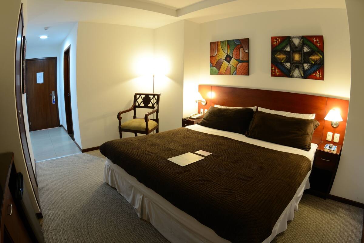 Quarto duplo standard, 2 quartos | Roupas de cama premium, camas com colchões pillow-top