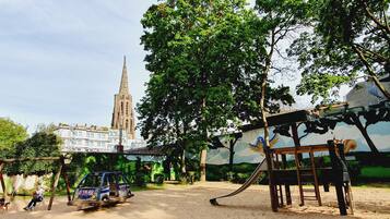 Área de recreio para crianças (ao ar livre)