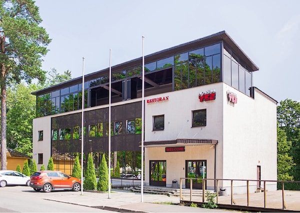 Hotel Yes - Estonia