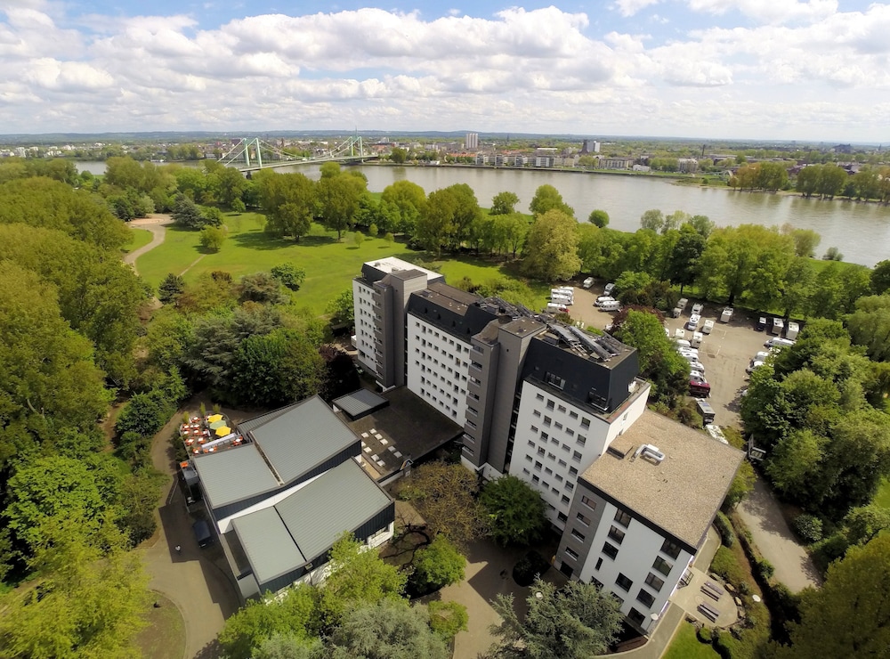 Djh City-hostel Köln-riehl -