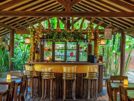 Um polibã, um secador de cabelo (mediante pedido), toalhas fornecidas 