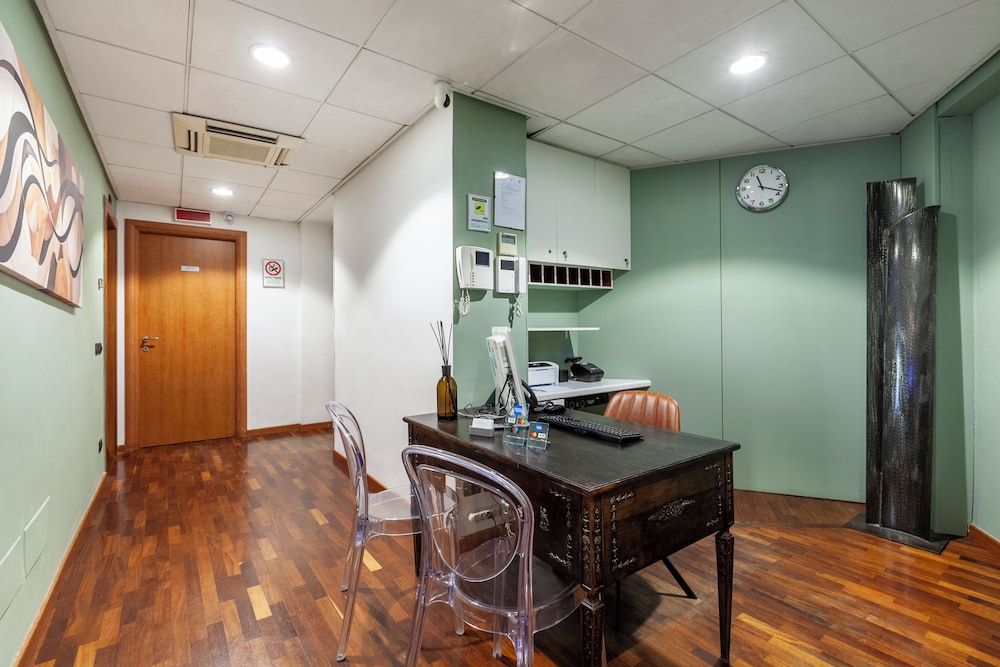 Inn Rome Rooms & Suites - Rom