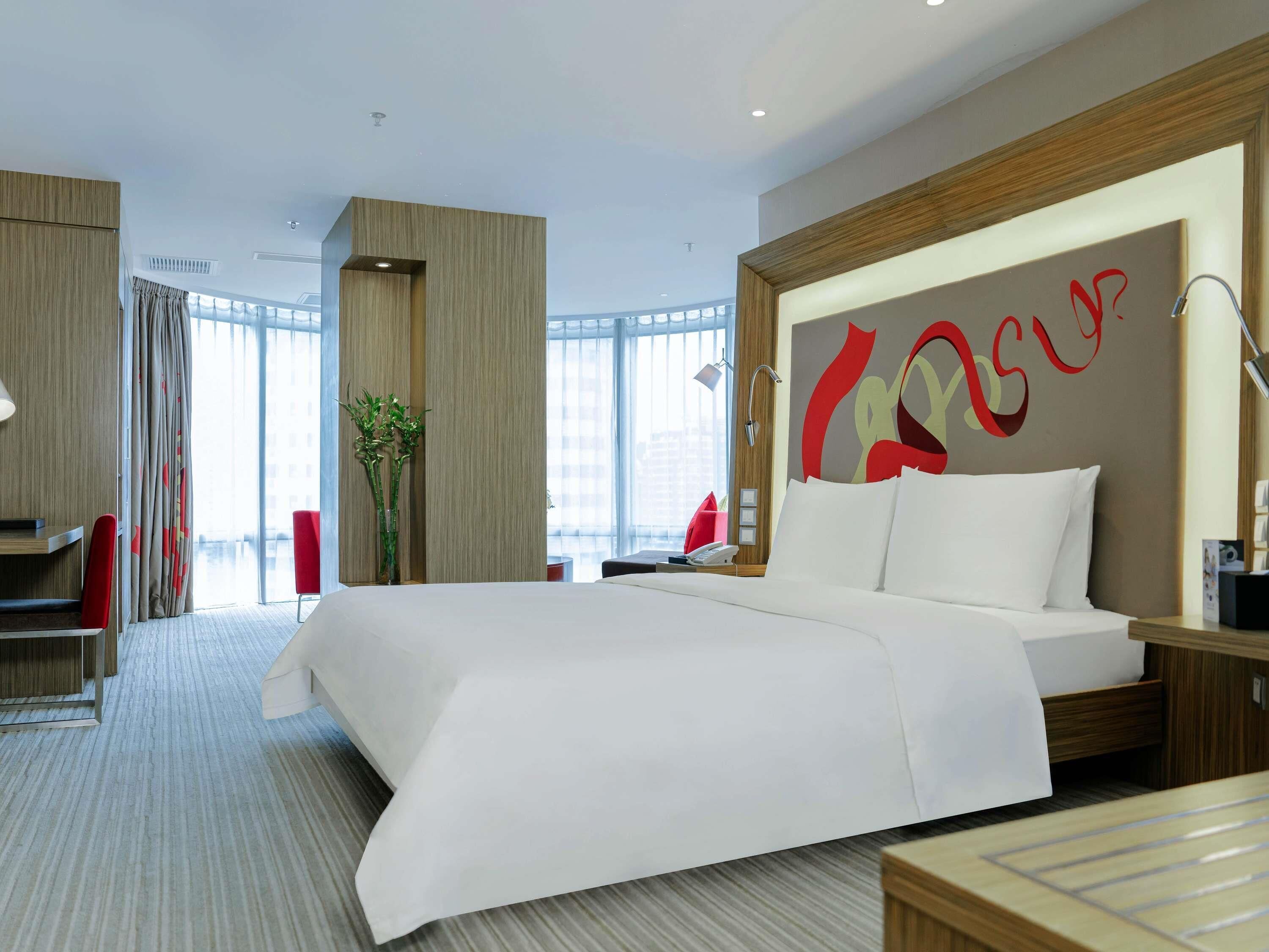 Quarto luxo, 1 cama King, vista para a cidade | Roupas de cama premium, frigobar (abastecido com alguns itens grátis)