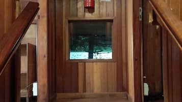 Wi-fi grátis, roupa de cama fornecida