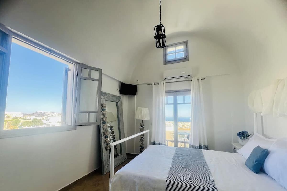 Deluxe Dome With Private Balcony With Sea View | Cofre no quarto, ferro/tábua de engomar, Wi-fi grátis
