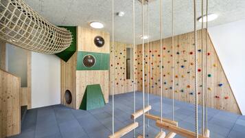 Área de recreio para crianças (coberta)